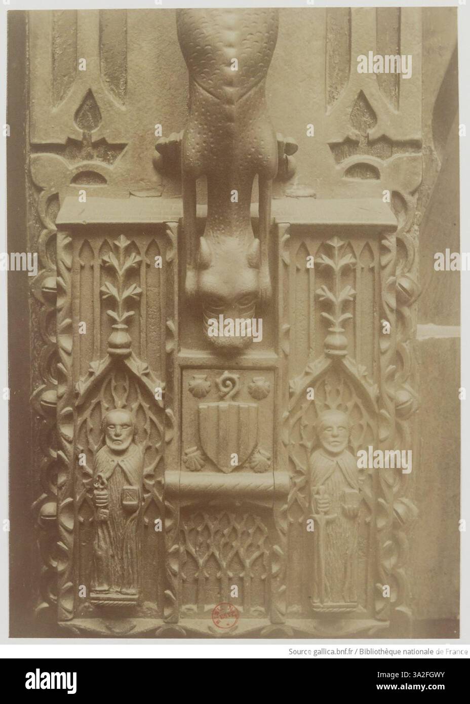 This photograph captures the fine craftsmanship of the interior door ...