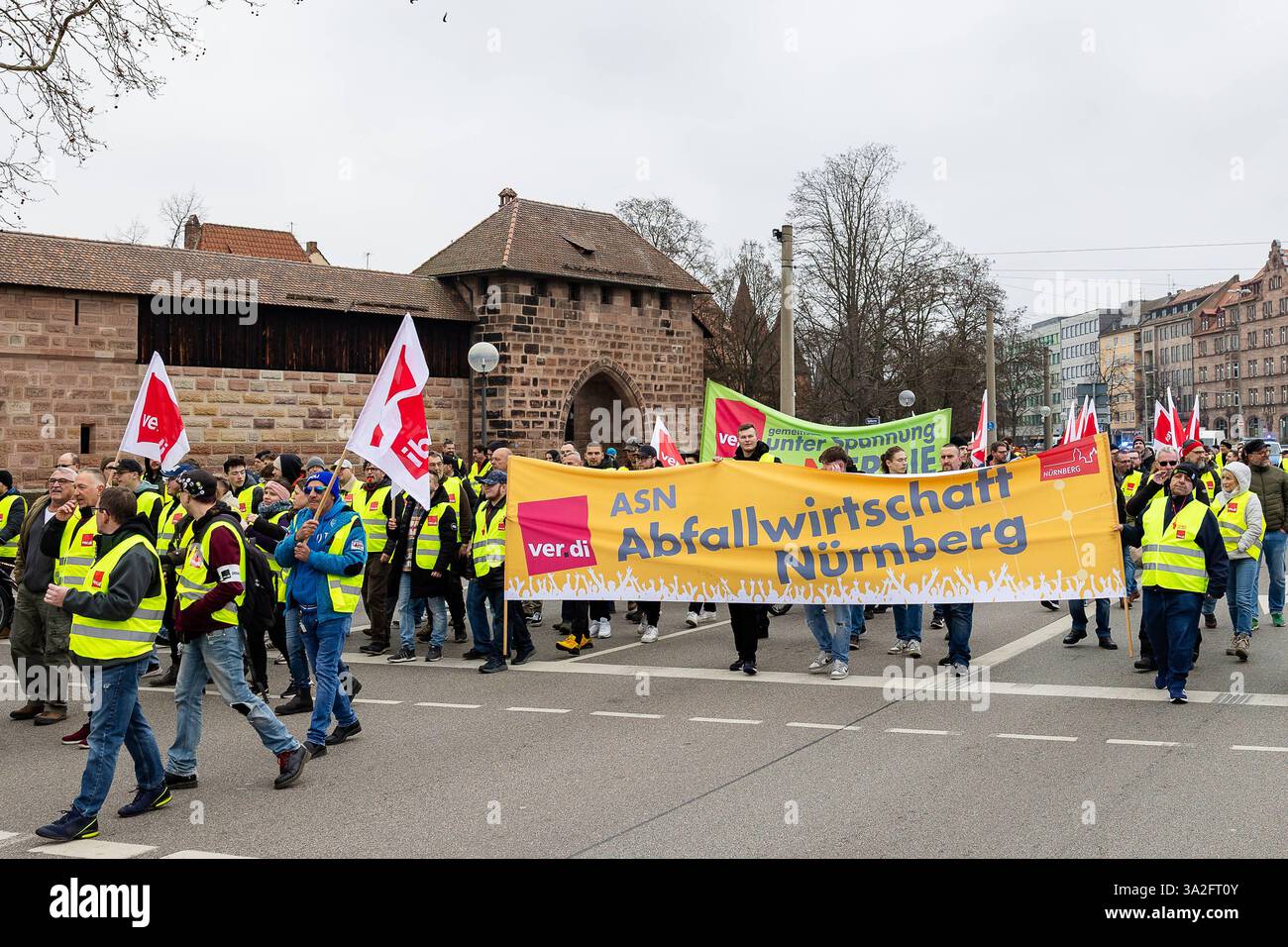 Verdi Warnstreiks im öffentlichen Dienst, Nürnberg, 13.03.2025 Der ...