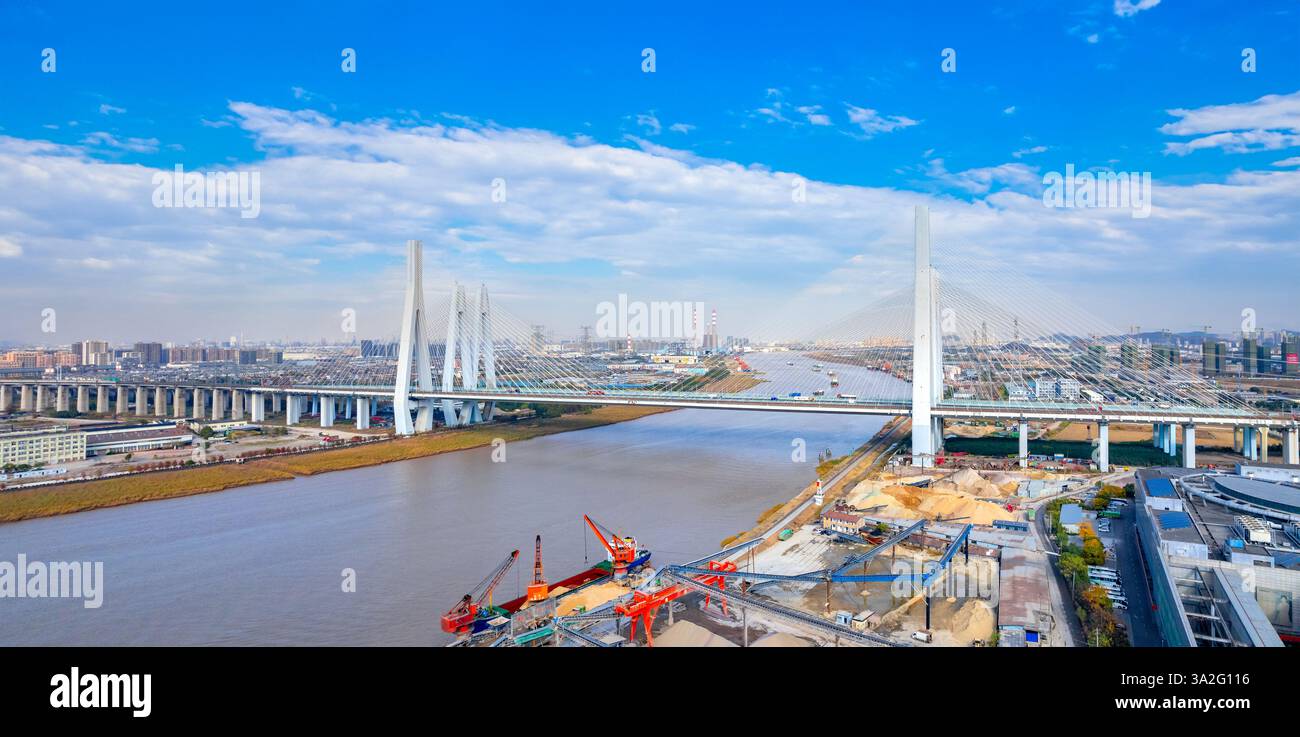 Qingshuipu Bridge, Ningbo, Zhejiang, China Stock Photo - Alamy