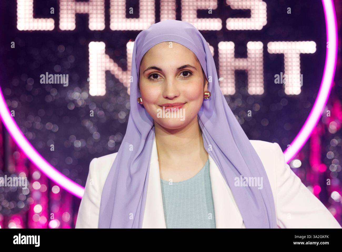 Comedienne Anissa Loucif bei der ARD Show Ladies Night , der einzigen ...