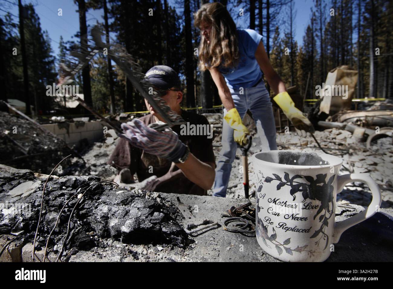 ONLINE: Charlie Schlinger and Cheryl Pinckney go through the ruins of ...