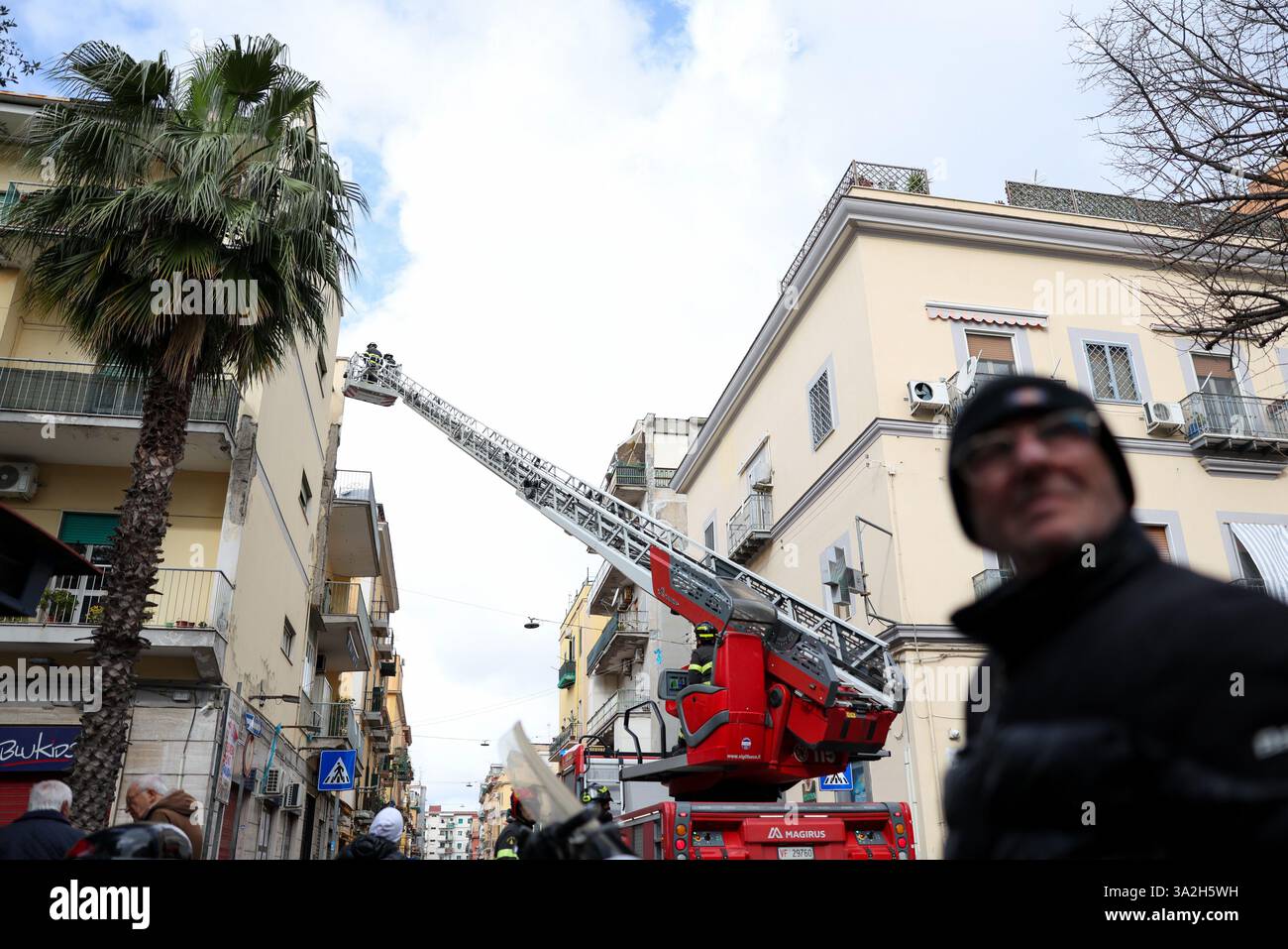 Napoli, Italia. 13th Mar, 2025. Naples, 03-13-2025 earthquake in Campi ...