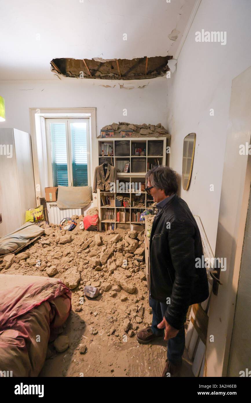 Napoli, Italia. 13th Mar, 2025. Naples, 03-13-2025 earthquake at Campi ...