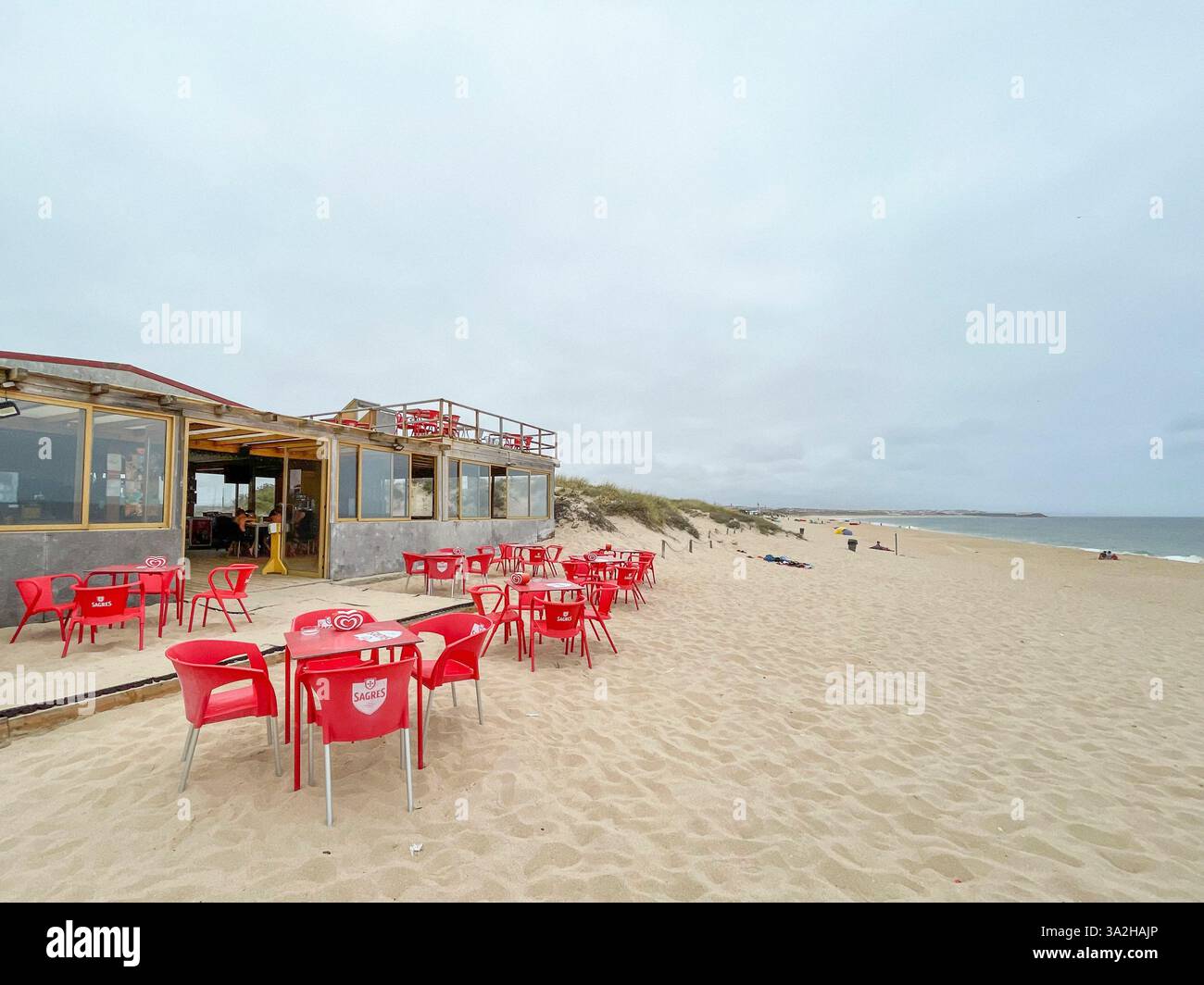 Portugal peniche supertubos beach hi-res stock photography and images ...