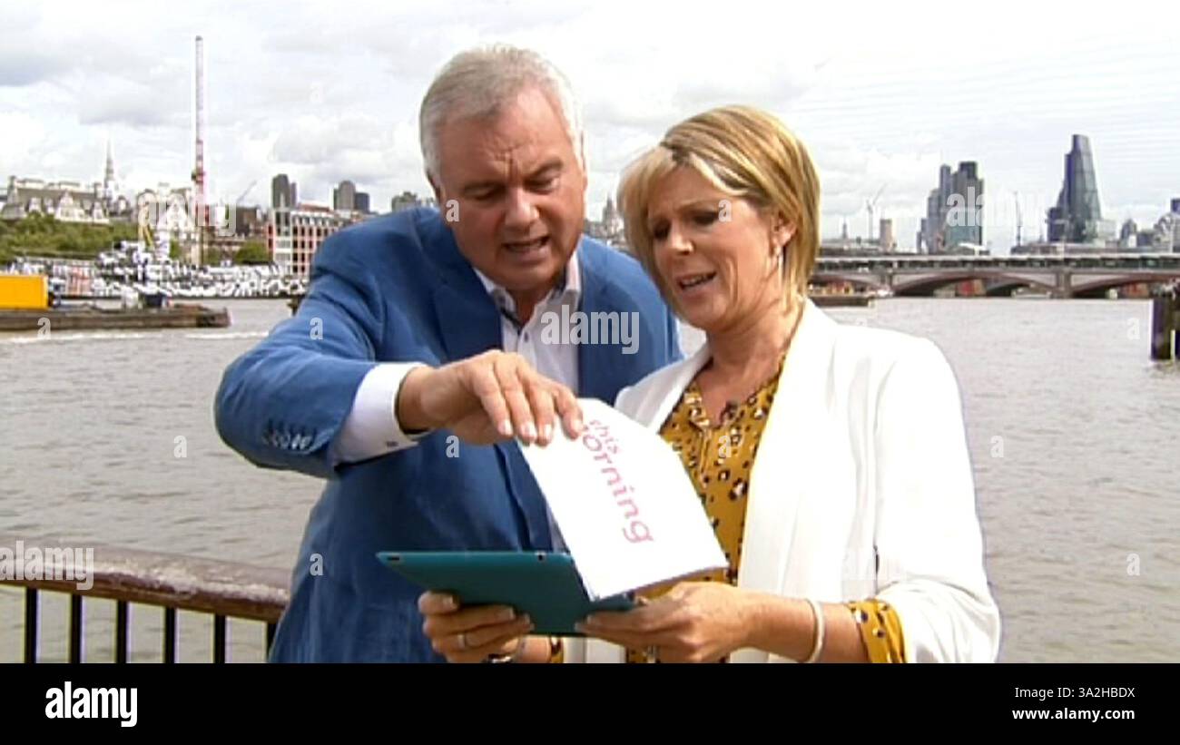 Ruth langsford eamonn holmes hi-res stock photography and images - Alamy