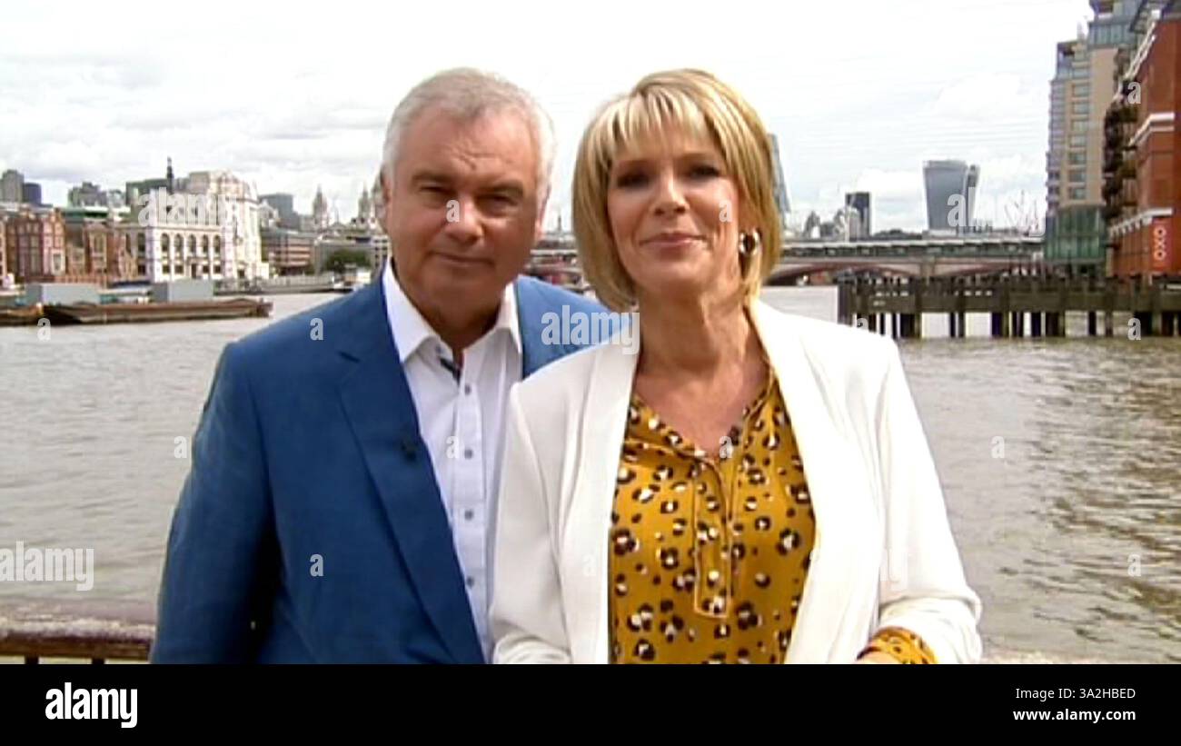 Ruth langsford eamonn holmes hi-res stock photography and images - Alamy