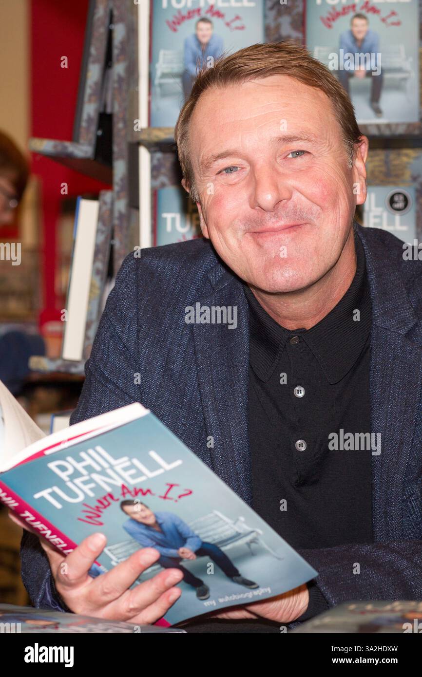 Phil Tufnell signs his autobiography "Where an I?" at Waterstones ...