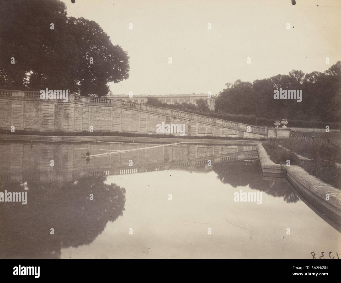 This 1923-24 photograph by Eugène Atget of the Trianon in Versailles ...