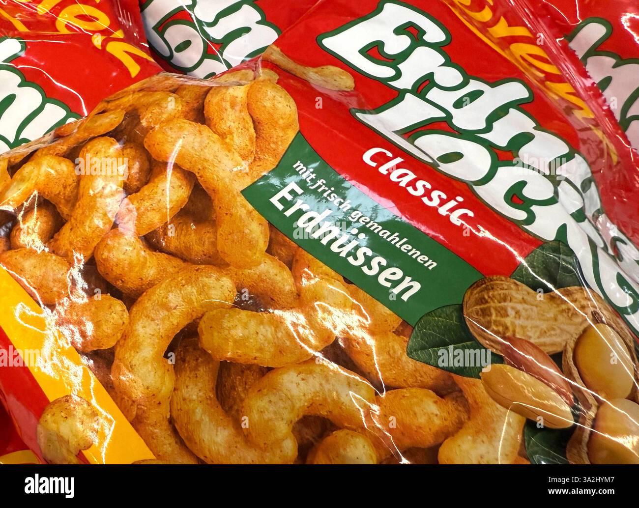 Snacks Erdnussflips Tüten Erdnusslocken *** Snacks Peanut flips Bags of ...