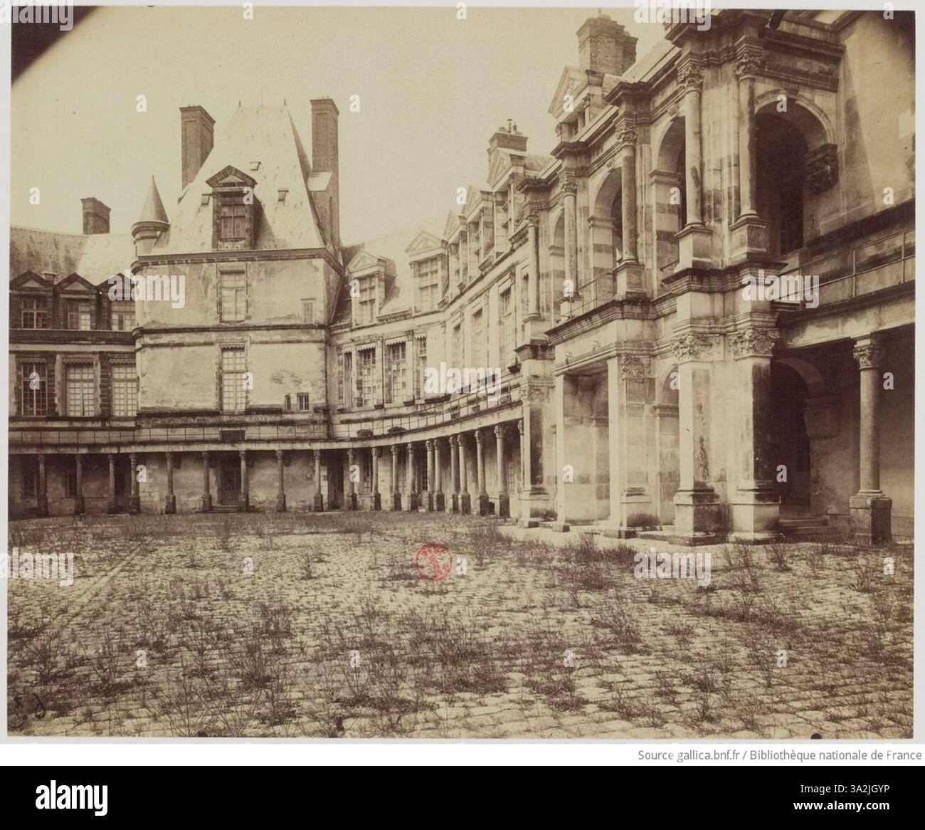Eugène Atget’s photograph of the Cour Ovale at Fontainebleau highlights ...