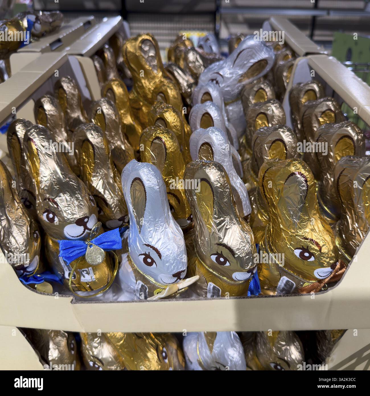 Display on retail shelf of wholesale chocolate Easter bunnies chocolate ...