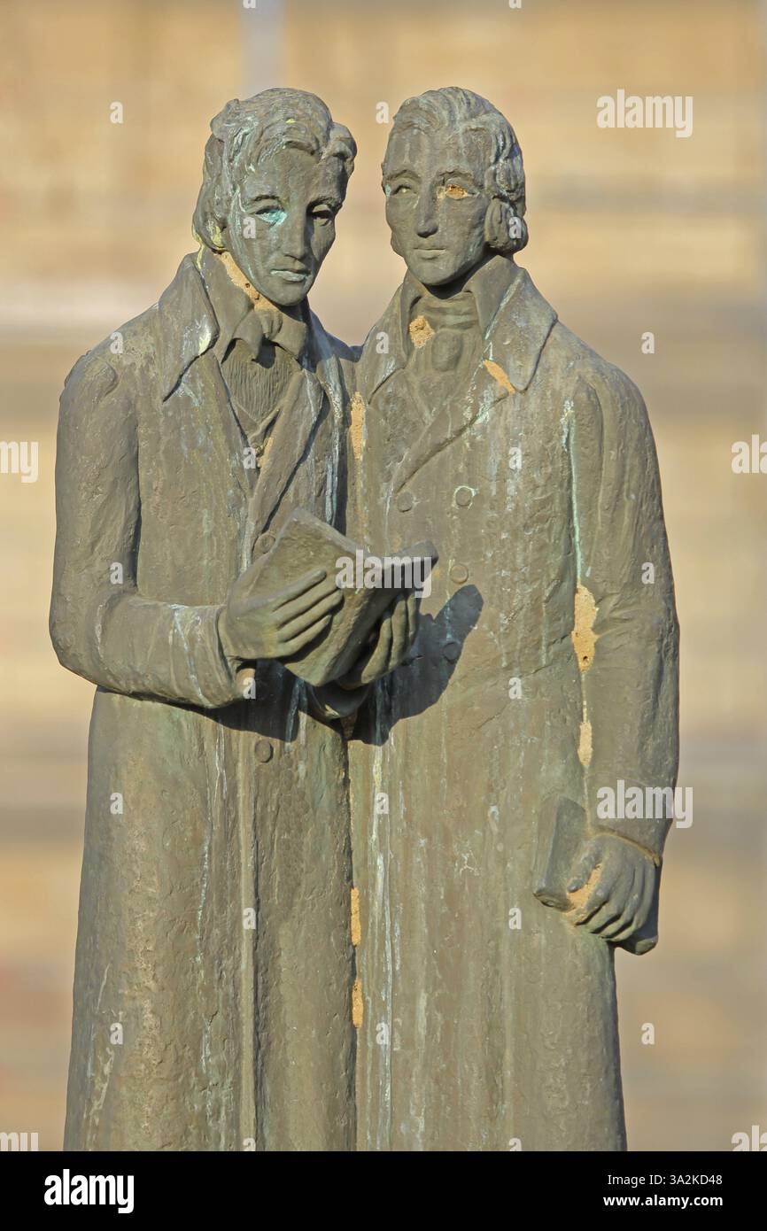 Brothers Grimm Monument, Jacob Grimm, Wilhelm Grimm, Brothers, bronze ...