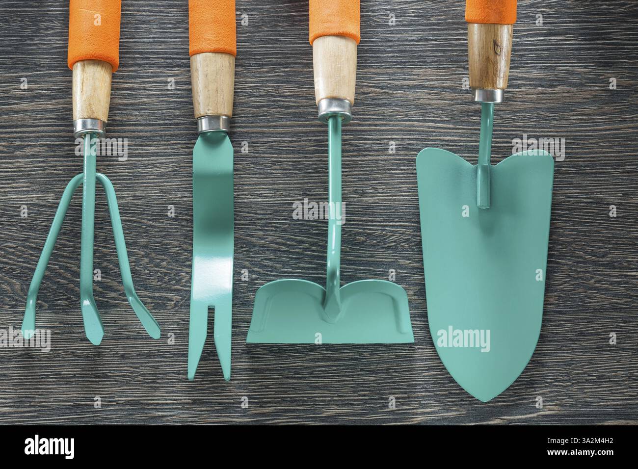 Structured farming hi-res stock photography and images - Alamy