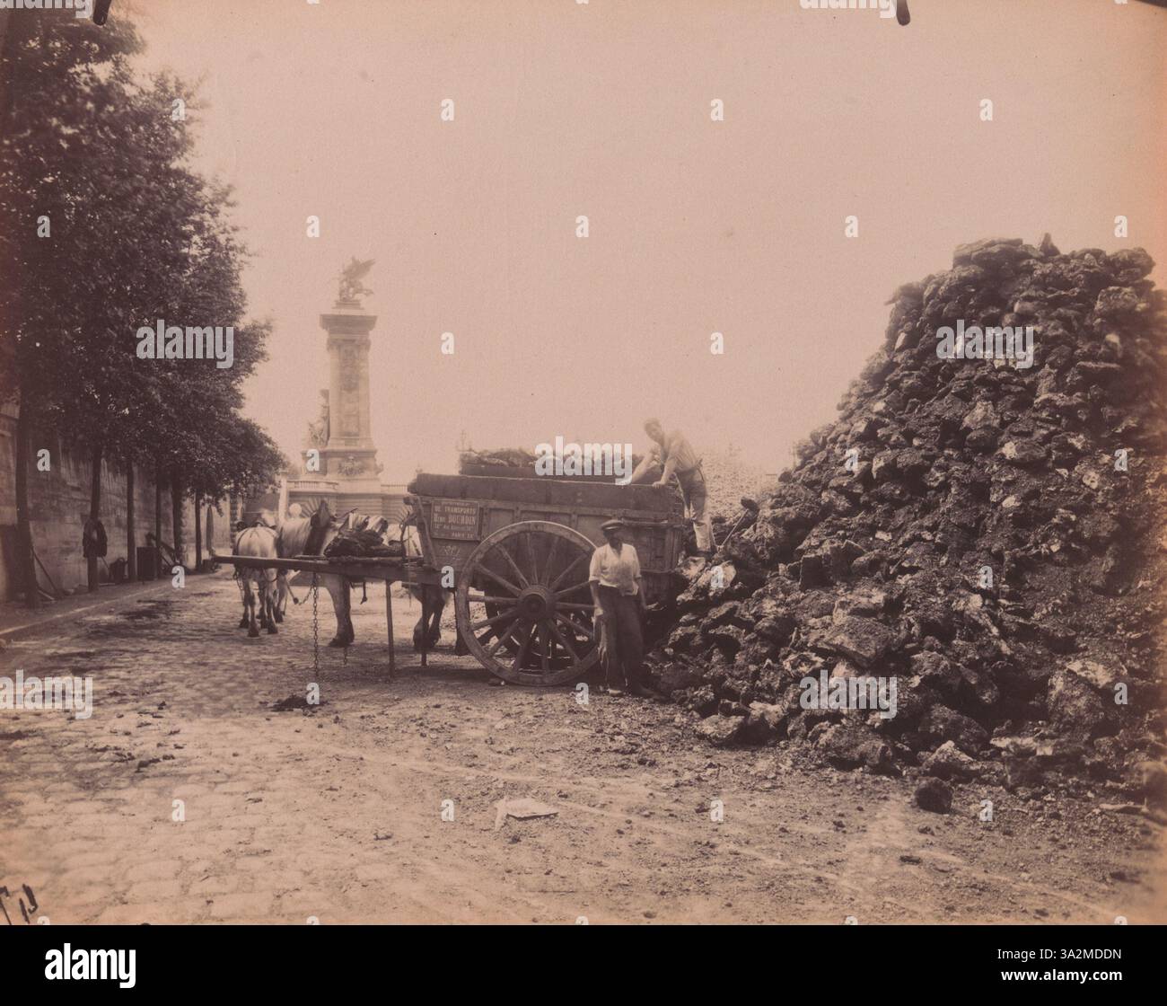 This 1913 photograph by Eugène Atget captures the Port des Invalides in ...