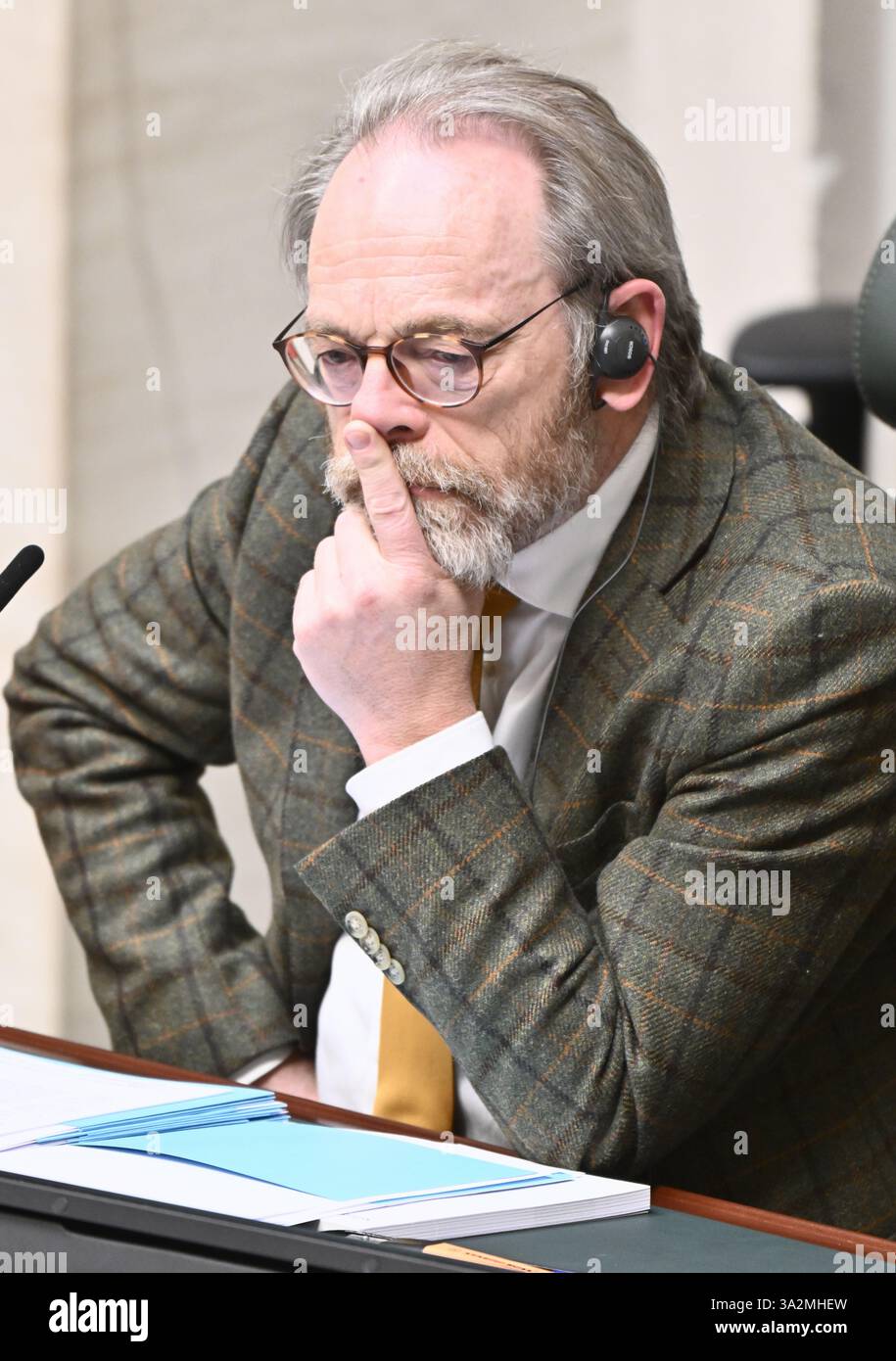 Brussels, Belgium. 13th Mar, 2025. Chamber Chairman N-VA Peter De ...
