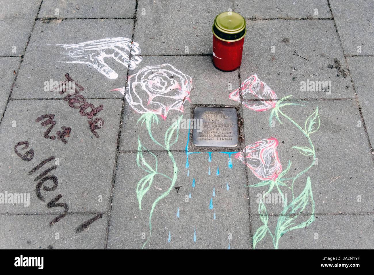 Stolperstein als Mahnung und Erinnerung gegen das Vergessen 20250313ad011 Stolperstein Gedenken ...