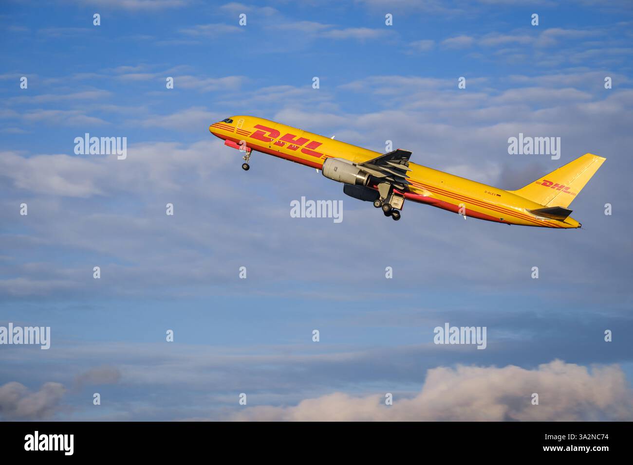 Lisbon, Portugal - Apr 3, 2024: Panning shot of DHL Boeing 757-200 ...