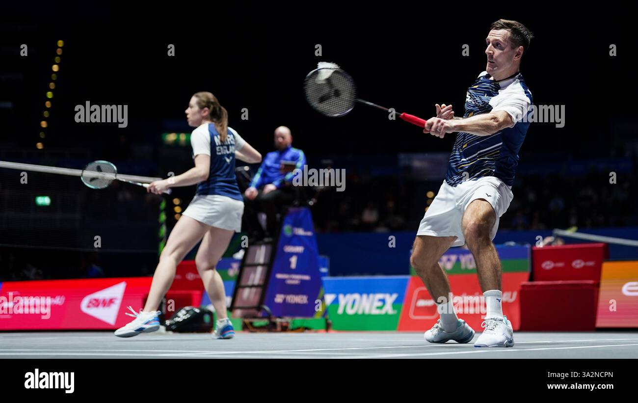 England's Gregory Mairs and Jenny Mairs in action during their R16 ...
