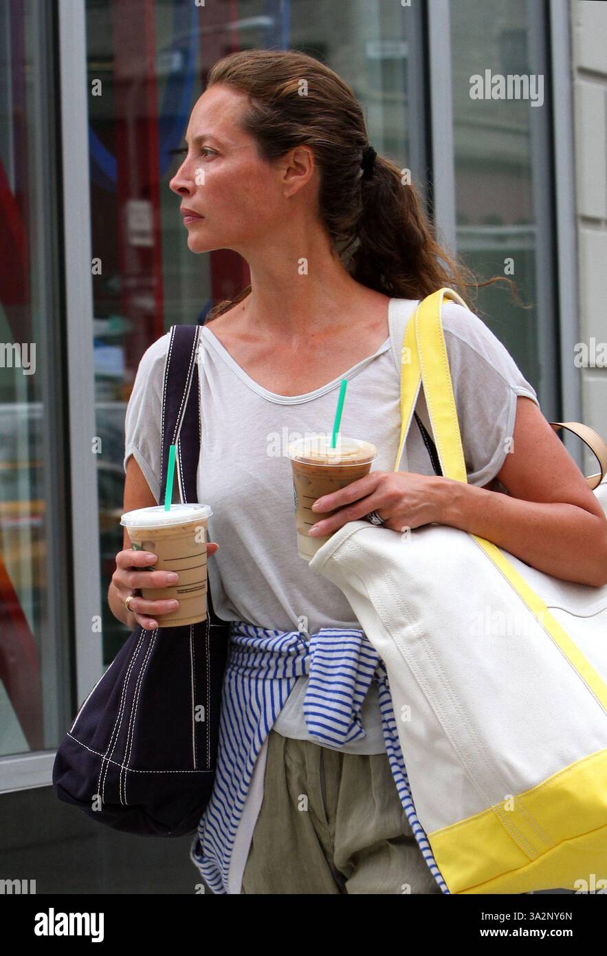 Christy turlington 001 jpg hi-res stock photography and images - Alamy