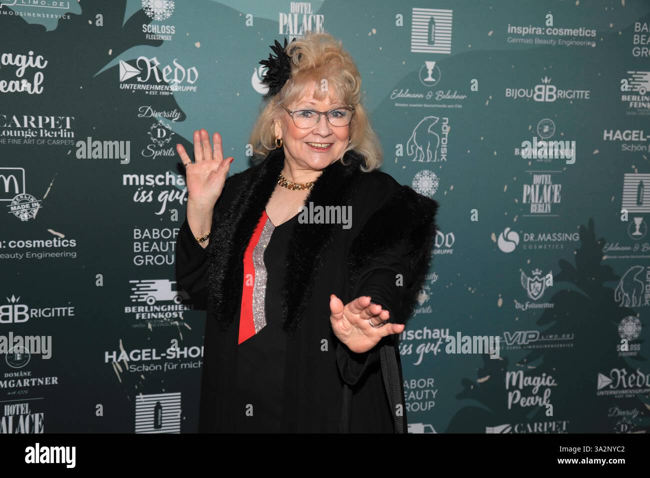 Eva Jacob beim Public Viewing zur TV-Premiere der 4. Staffel der ...