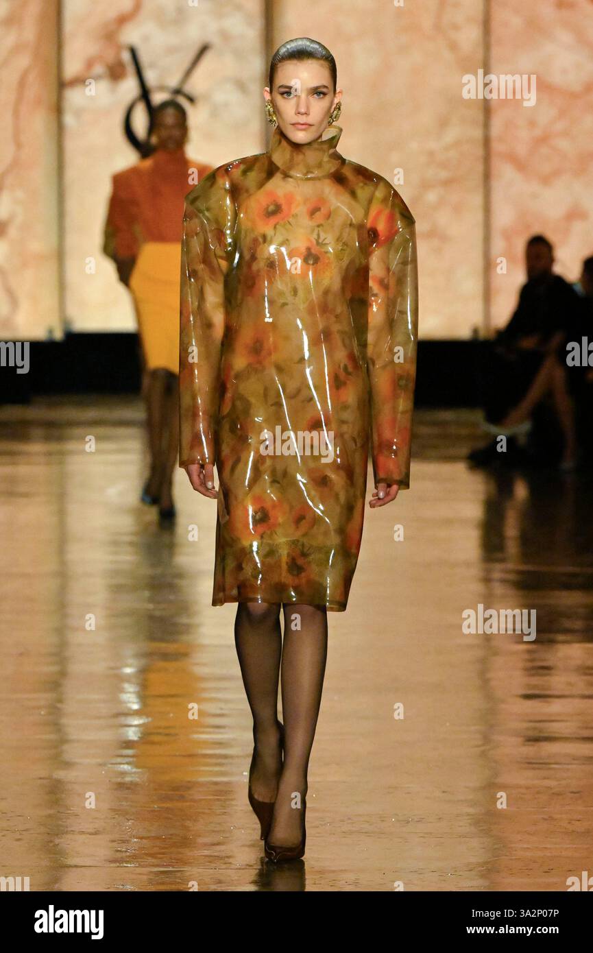 Paris, France. 11th Mar, 2025. Model Betsy Gaghan walks on the runway ...