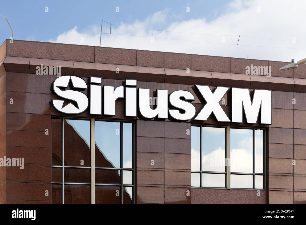 Siriusxm howard stern hi-res stock photography and images - Alamy