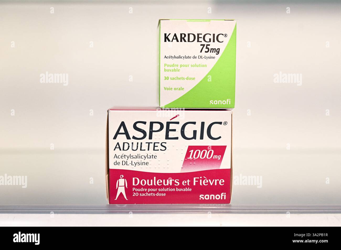 Paris, France. 13th Mar, 2025. illustration of a box of Kardegic and ...