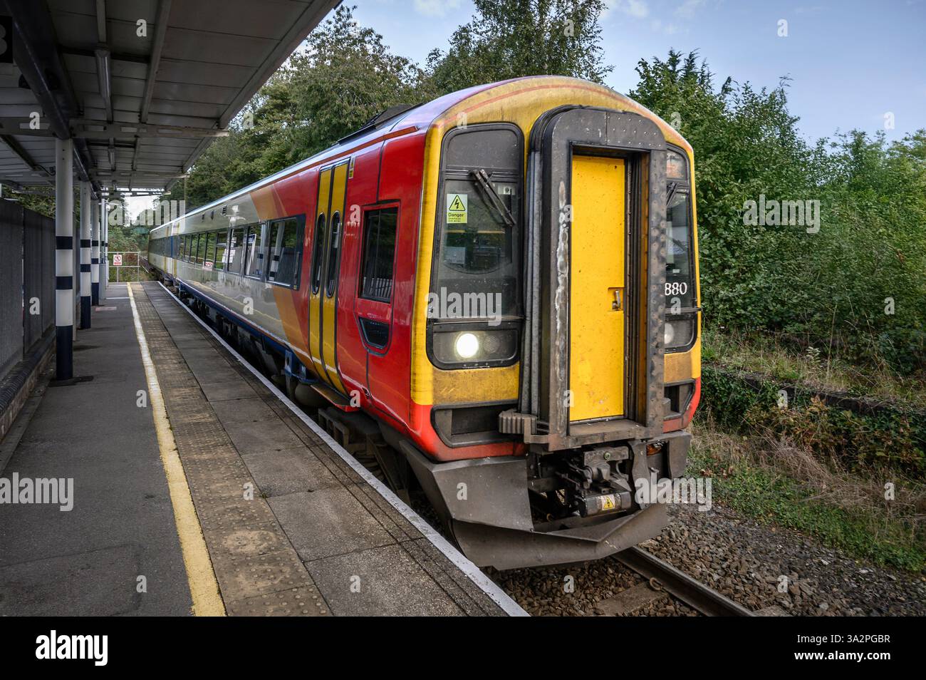 Class 158 DMU at Chandlers Ford railway station in Hampshire Stock ...