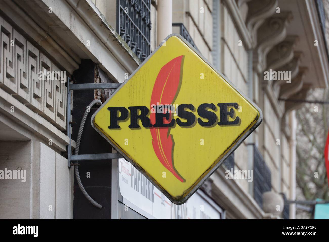 Illustration of the "plume" sign for newsagents in Paris, France ke ...