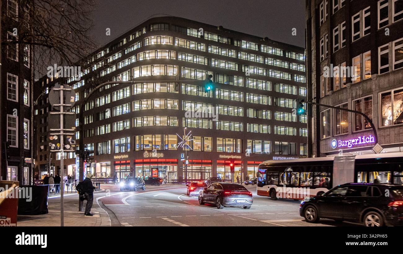 Hamburg, Germany. 30th Jan, 2025. View of the Deutschlandhaus Hamburg ...