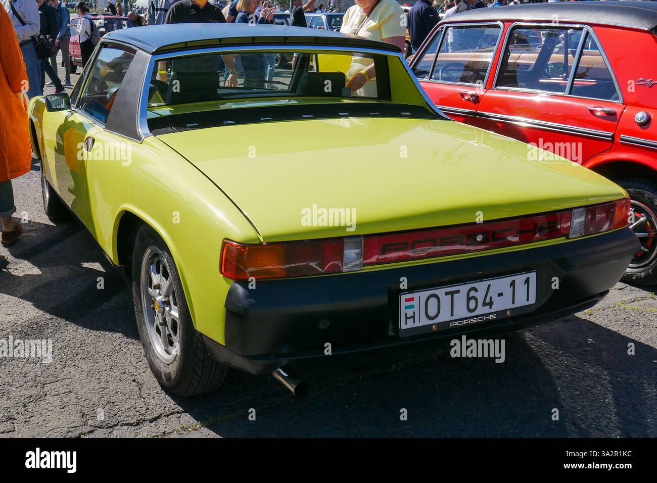 Rear view classic porsche hi-res stock photography and images - Alamy