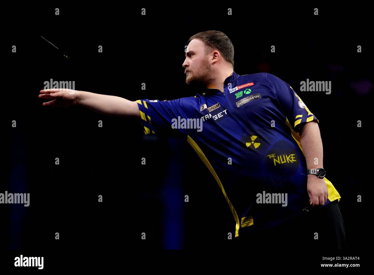 Luke Littler in action against Luke Humphries during night six of the ...