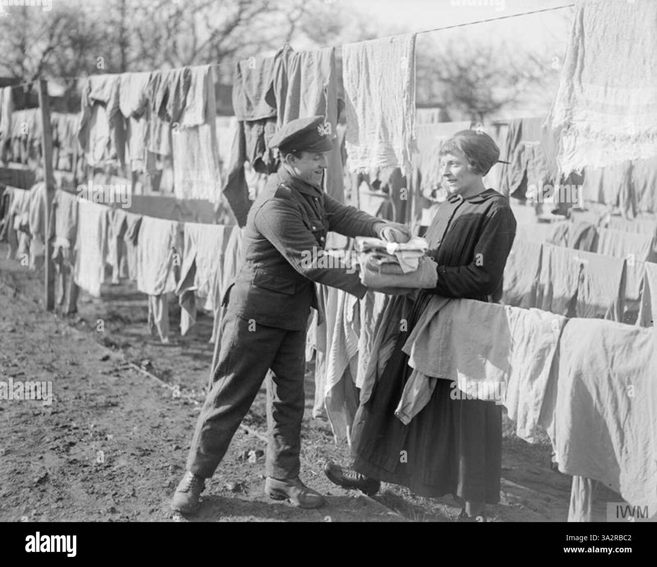 The British Army on the Western Front, 1914-1918 French women employed ...