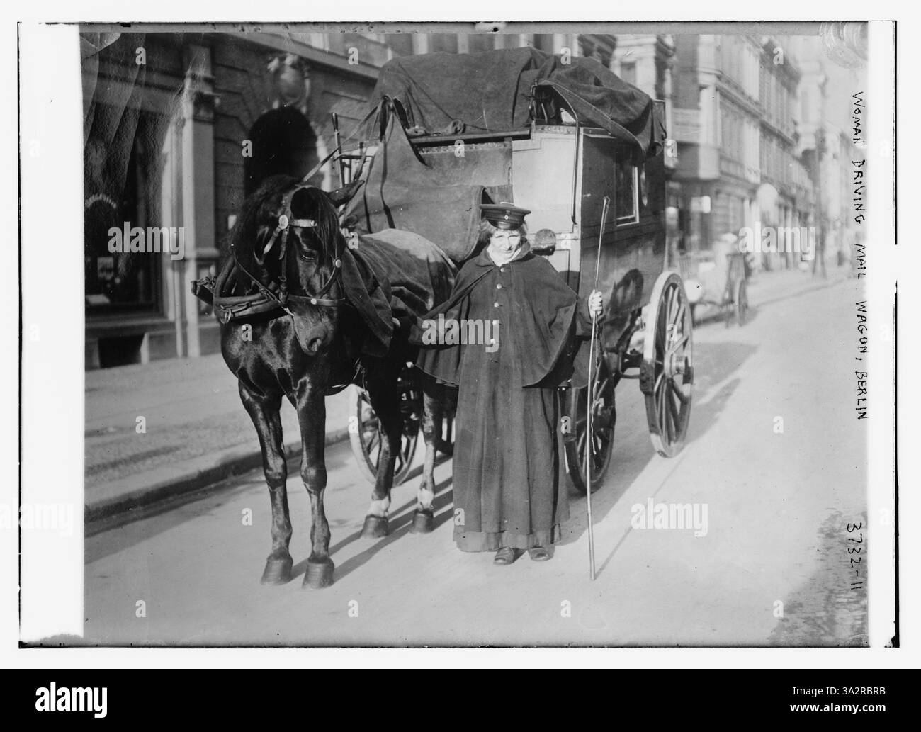 The war wagon Cut Out Stock Images & Pictures - Alamy