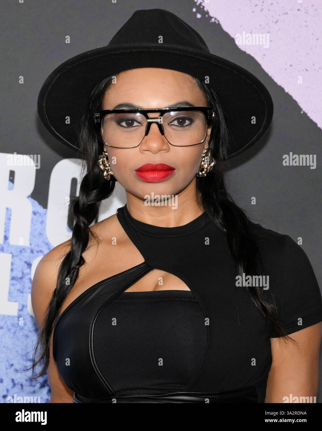 Number 4984 hi-res stock photography and images - Alamy