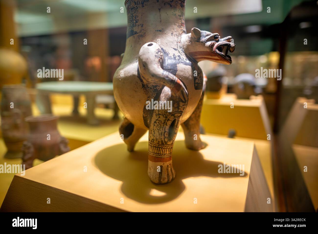 Artistic graves sculptures in hi-res stock photography and images - Alamy