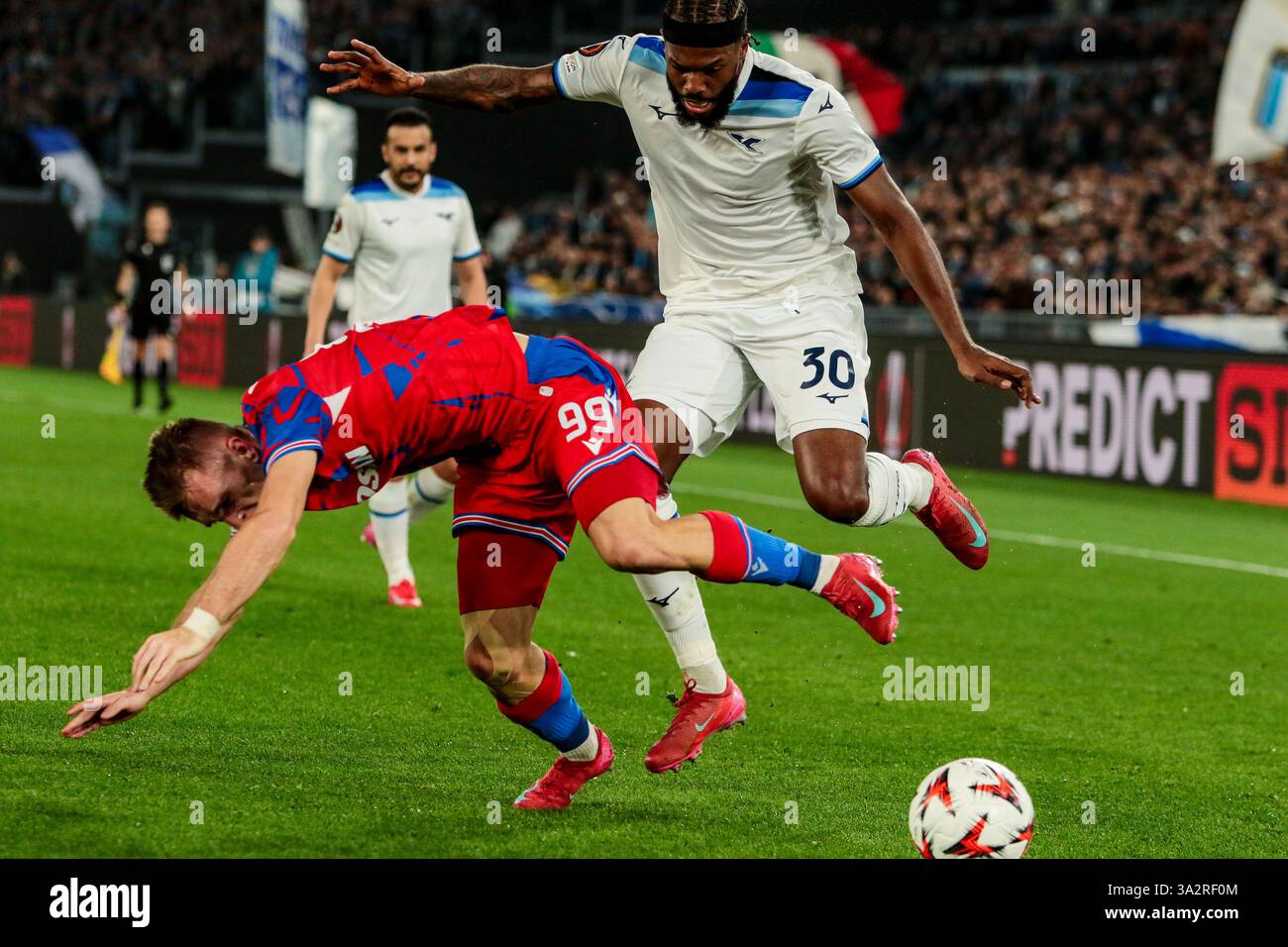 Amar Memic of Viktoria Plzen and Nuno Tavares of SS Lazio during Lazio ...