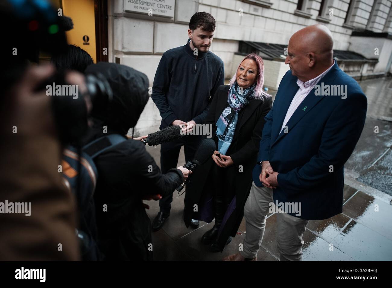 David lammy harry dunn hi-res stock photography and images - Alamy