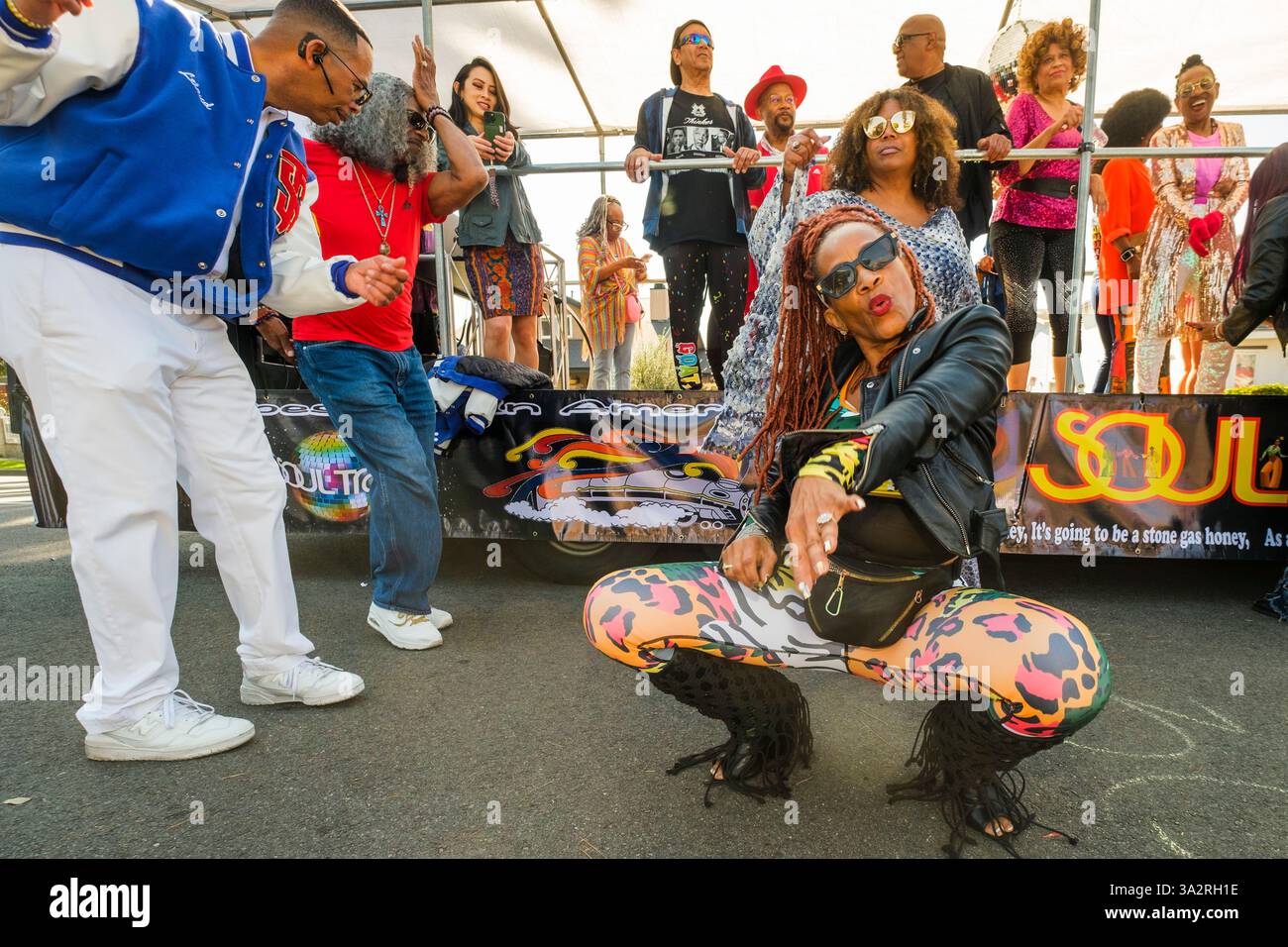 Soul Train (alumni) dancers, Martin Luther King Jr. Day Parade, South ...
