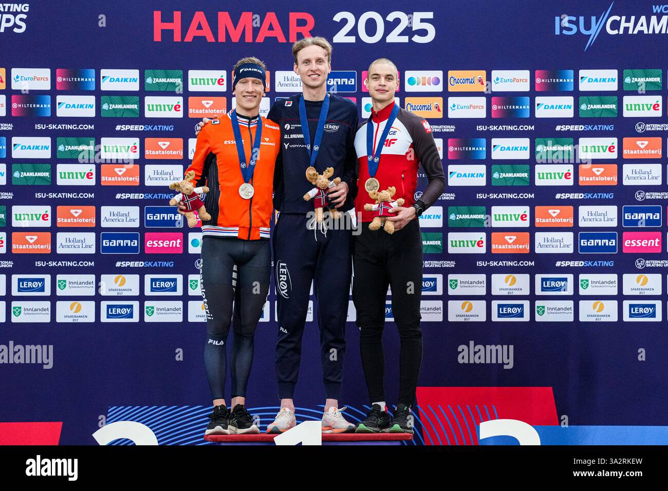 Hamar, Norway. 13th Mar, 2025. HAMAR, NORWAY - MARCH 13: Beau Snellink of Netherlands, Sander ...