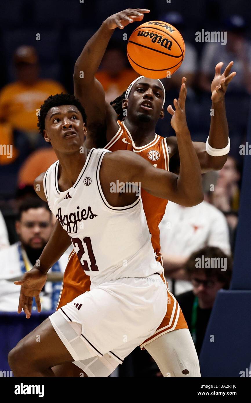 Texas forward Arthur Kaluma steals the ball from Texas A&M forward ...