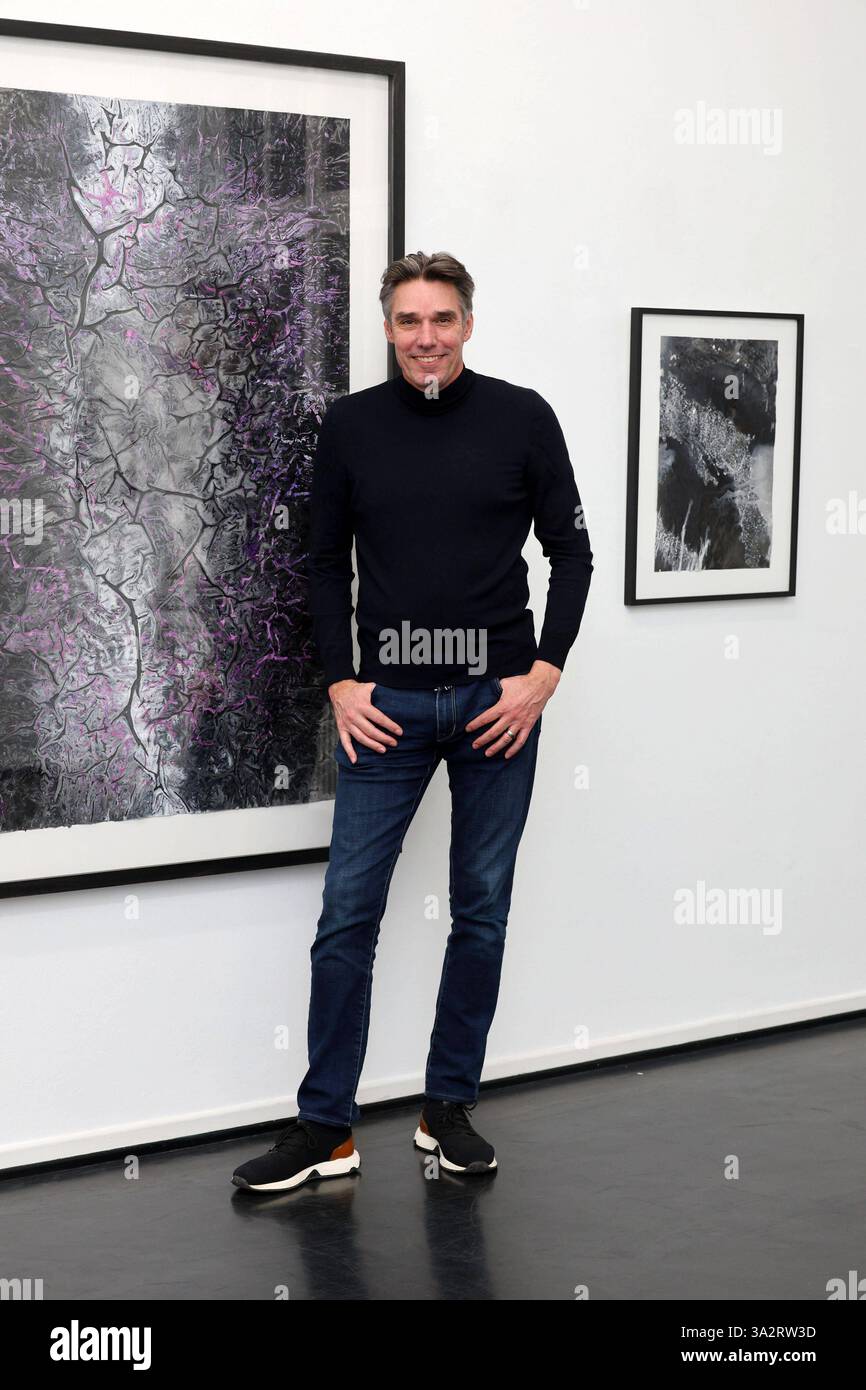 Michael Stich bei seiner Jenseits von Farben - Die Faszination von ...