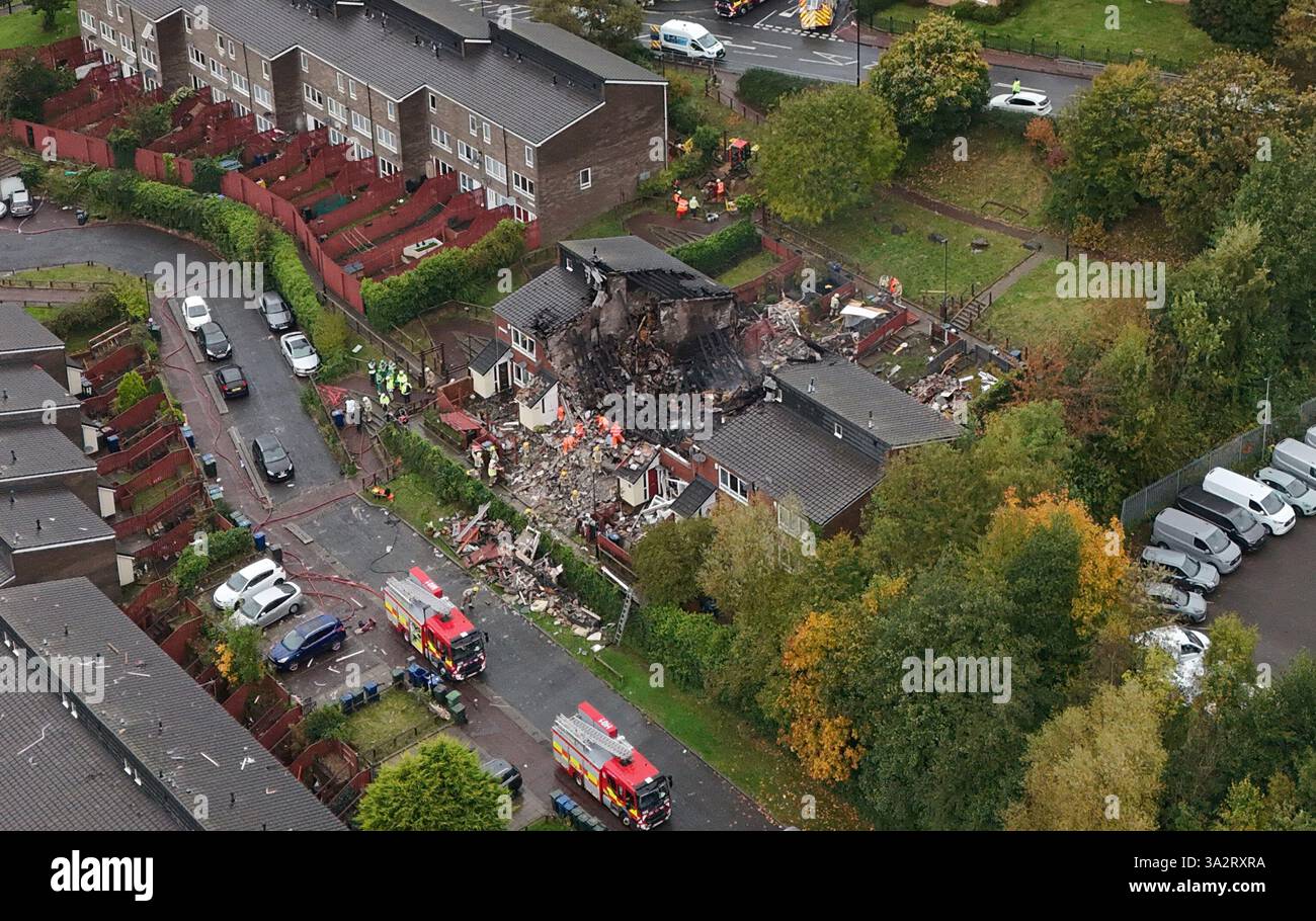 Emergency services at the scene at Violet Close in Benwell, Newcastle ...
