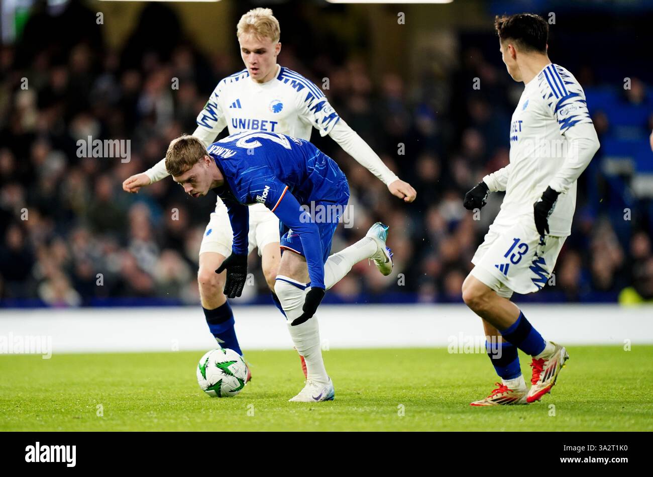 Chelsea's Cole Palmer (centre) and Copenhagen's Victor Froholdt (left ...