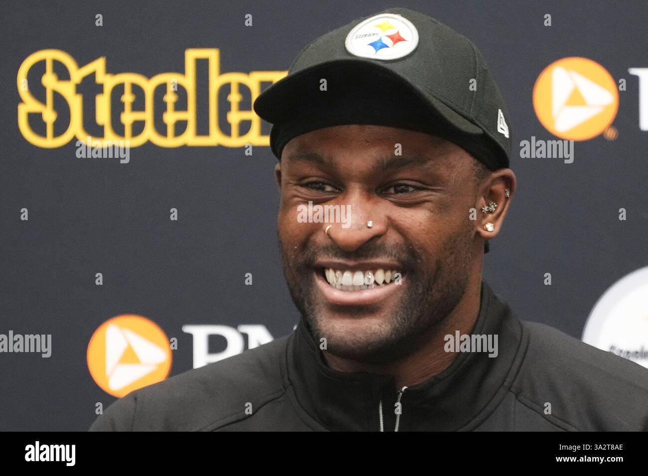 Pittsburgh Steelers newly signed free agent wide receiver D.J. Metcalf ...