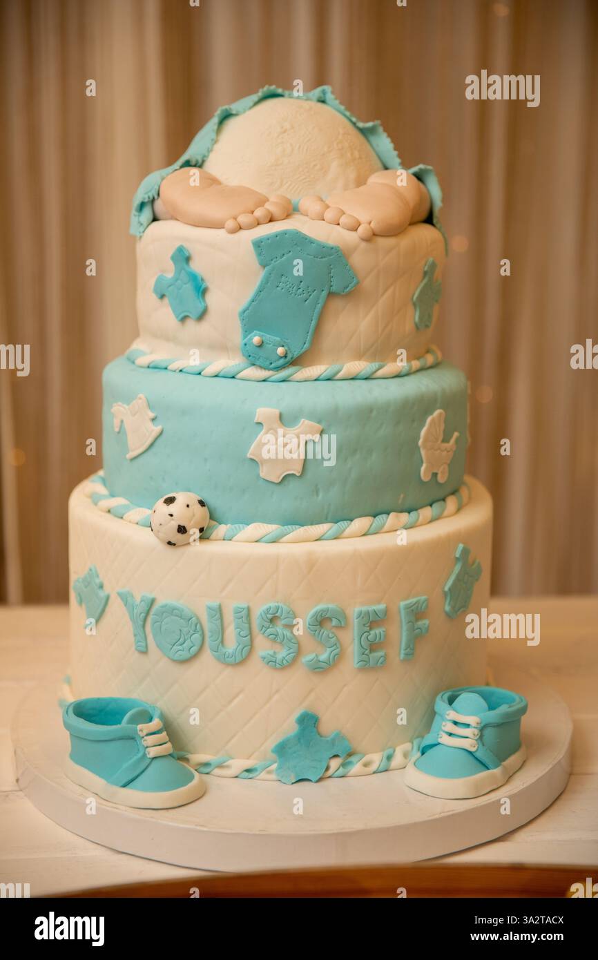 Baby first week party hi-res stock photography and images - Alamy