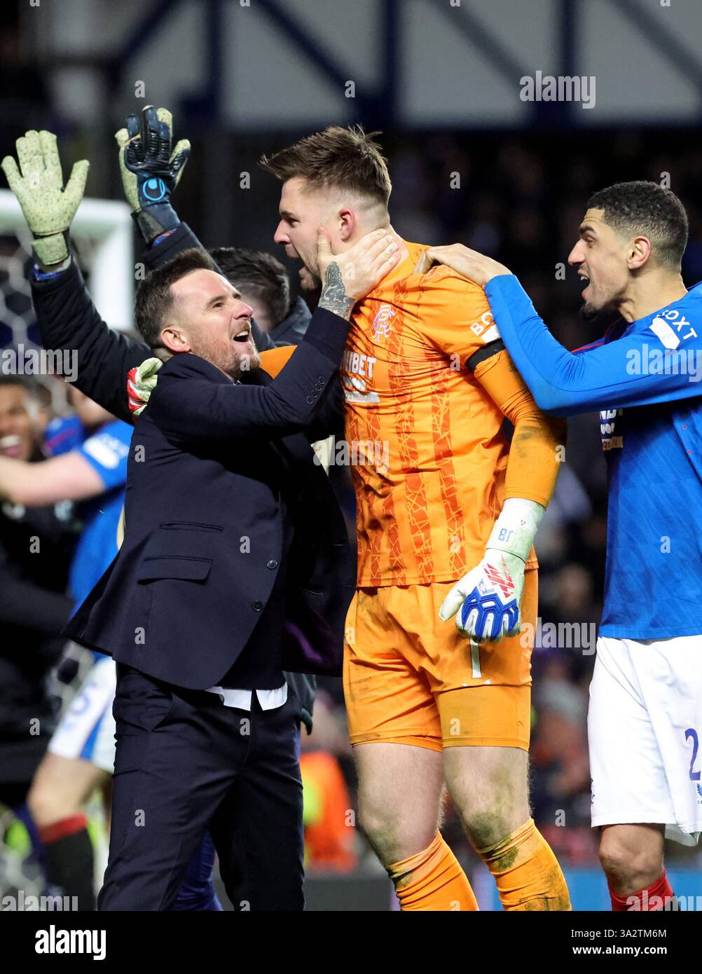 Rangers interim head coach Barry Ferguson (left) congratulates ...