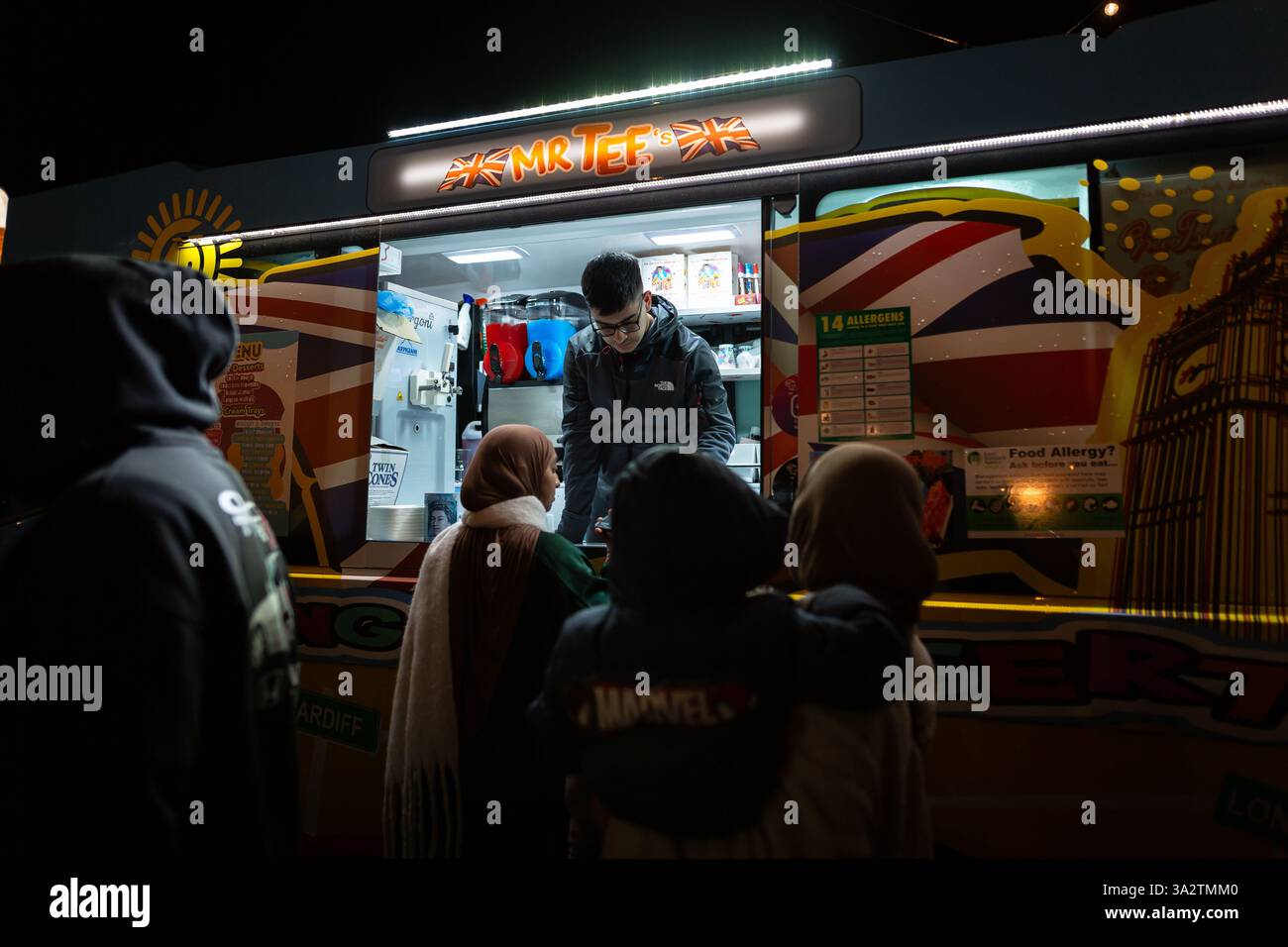 Birmingham, UK. 13th Mar, 2025. 'Ramadan Streets' - Britain's first ...