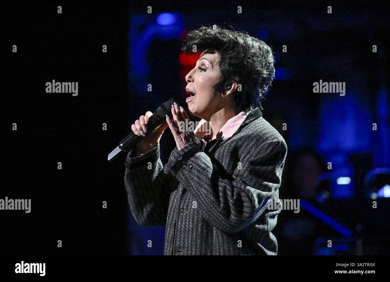 Cher performs at the 9th annual Love Rocks NYC concert benefiting God's ...