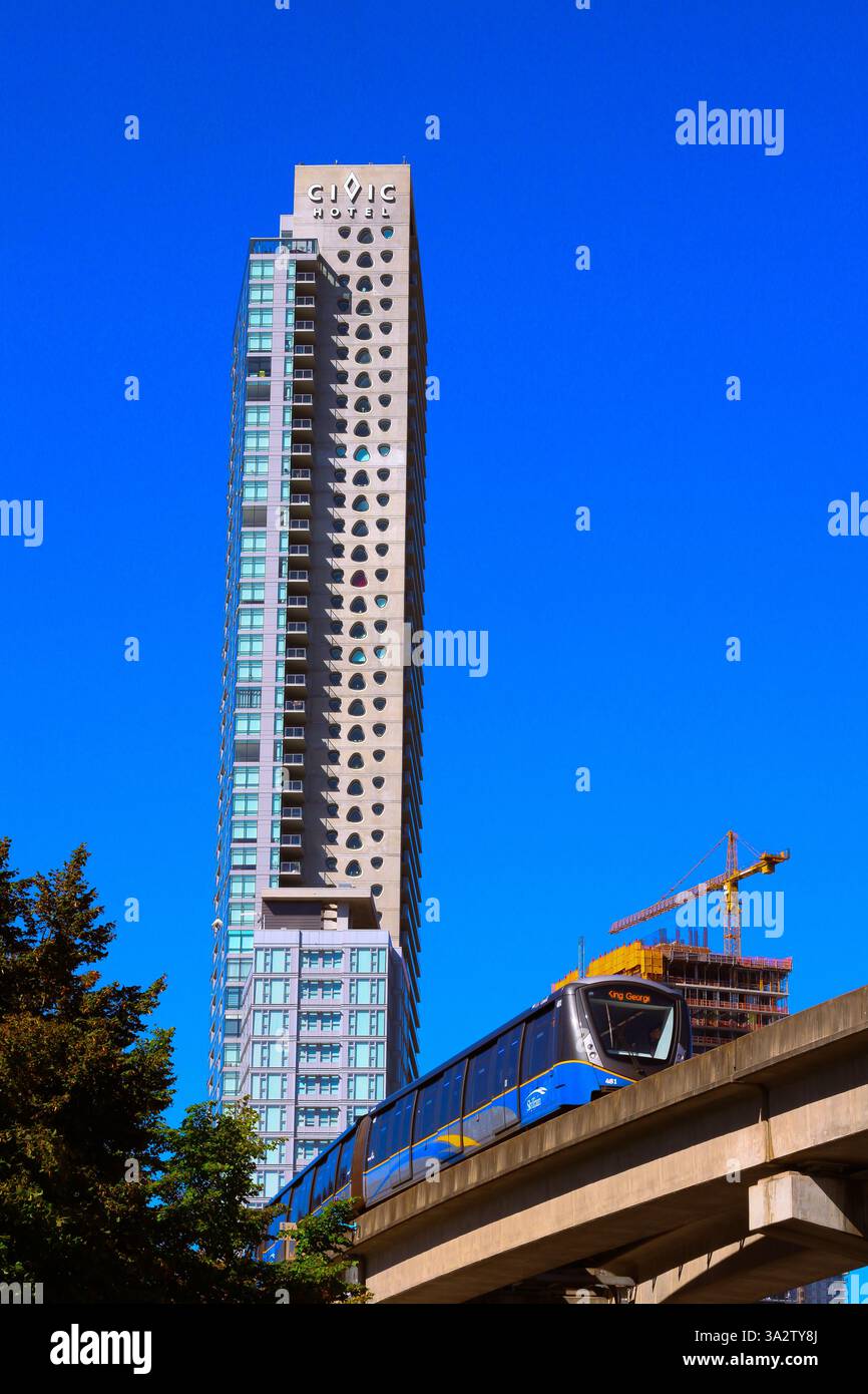 Progress on modern high rise hi-res stock photography and images - Alamy